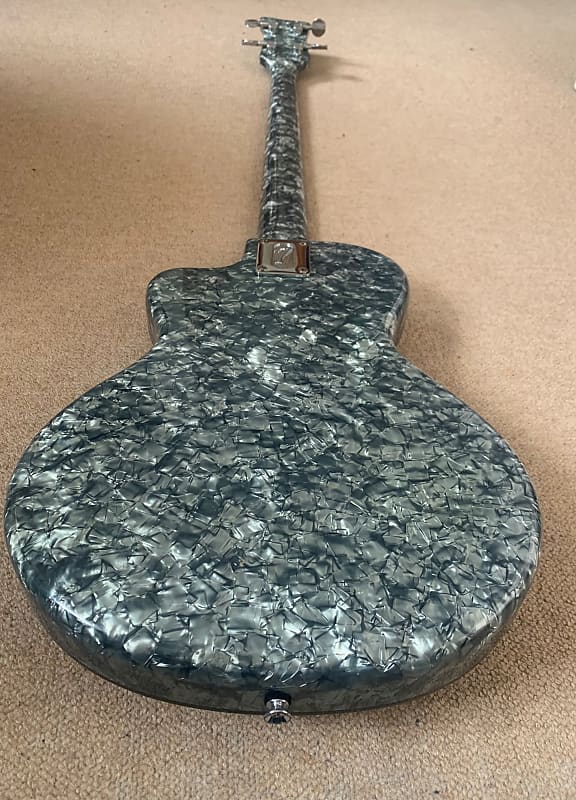 Italia Maranello 4 string bass - Rock Stock Stores