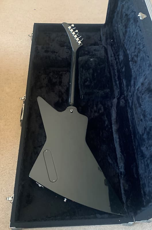 Gibson Explorer Ebony with White Scratch Plate, made in 1997, USA ...
