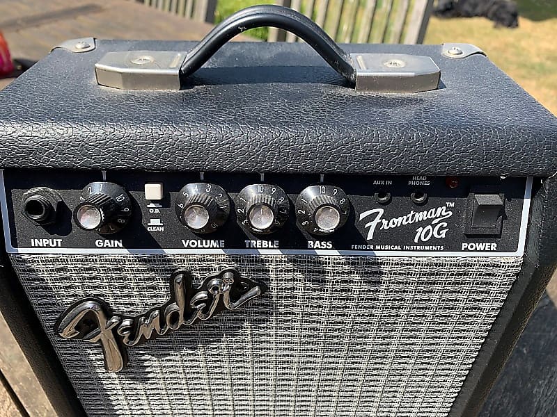 Fender Frontman 10G 10-Watt 1x6" Guitar Practice Amp - Rock Stock Stores