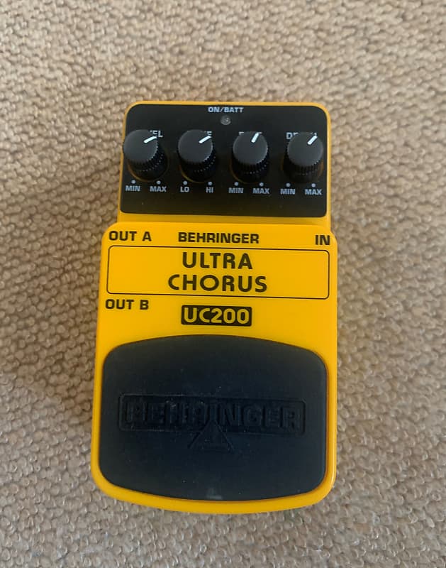 Behringer UC200 Ultra Chorus Pedal - Rock Stock Stores