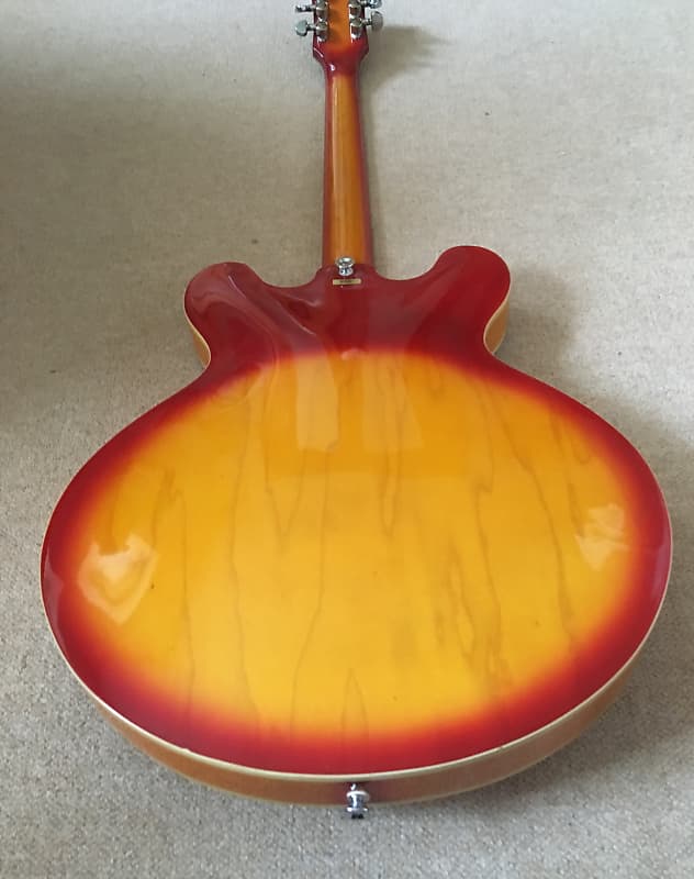 Hondo H 935 RS Revival Series -Late 80's in Sunburst - Rock Stock Stores