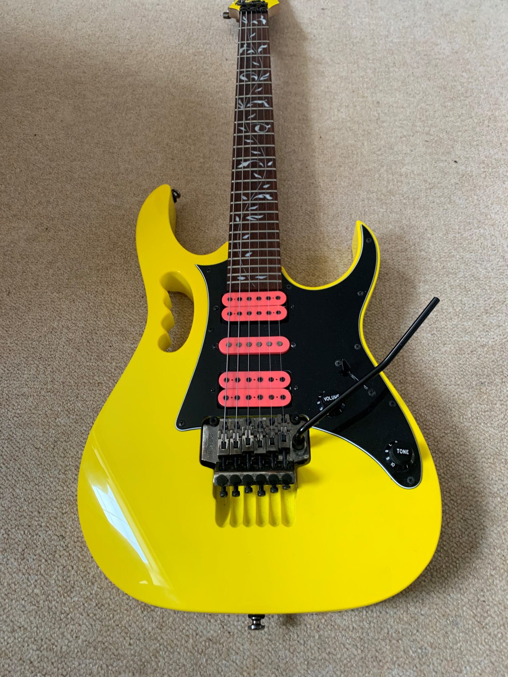 Ibanez JEM Junior Steve Vai, Yellow - Rock Stock Stores