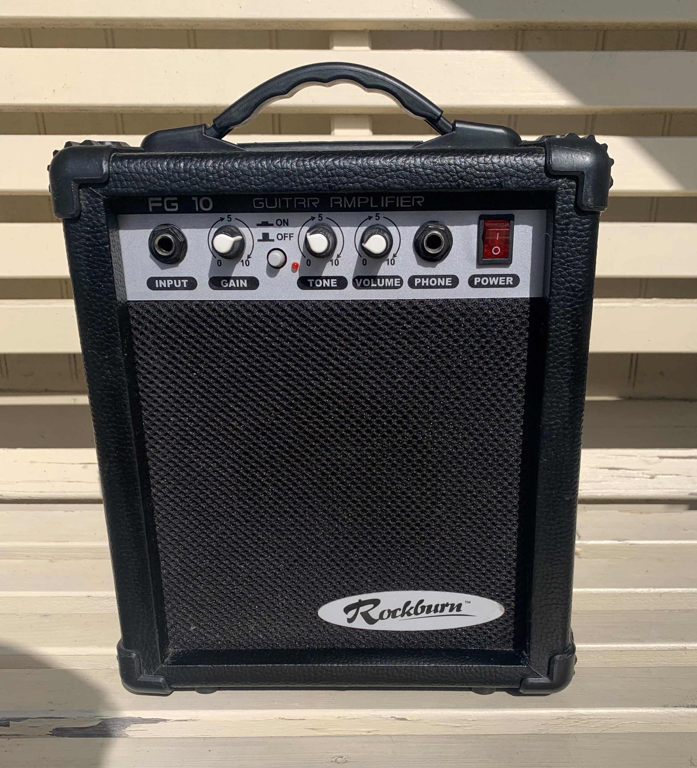 ROCKBURN FG10 Guitar Amp - Rock Stock Stores