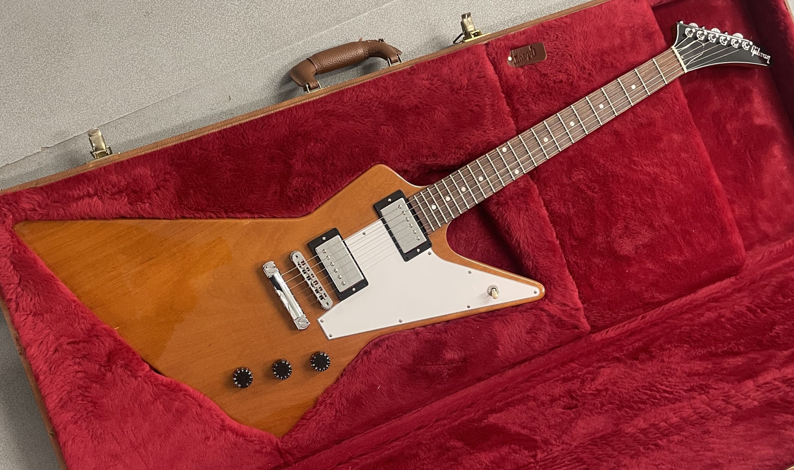 Gibson USA Explorer 2019 Antique Natural - Rock Stock Stores